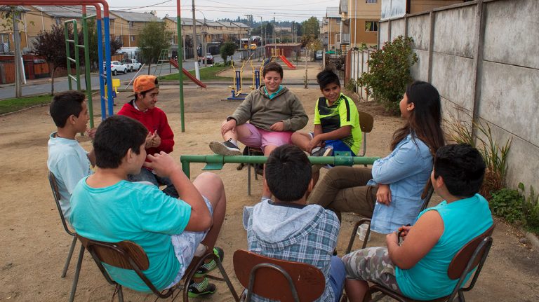 Construyendo vida comunitaria - bahai.cl